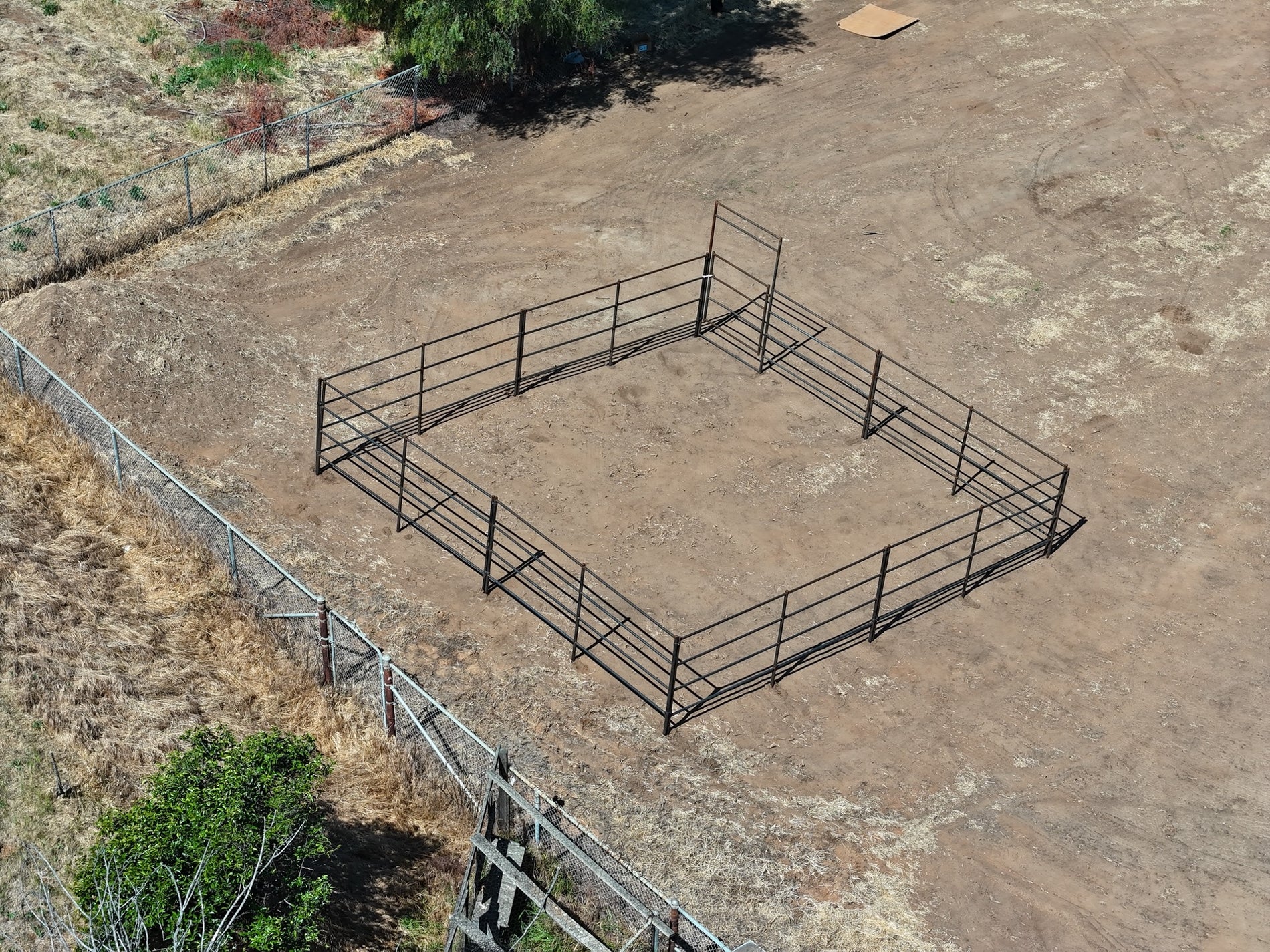 SoCal Fence and Barn: #1 Corral Panels, Round Pens & Stalls For Sale ...